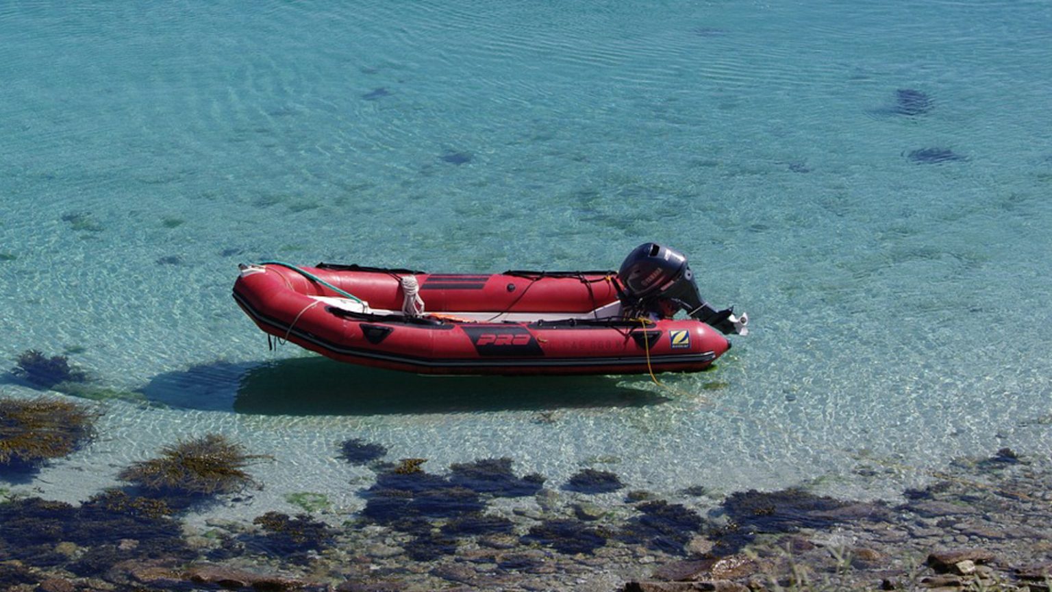 Das Anlegen eines Schlauchbootes: Tipps, um keine Fehler zu machen ...